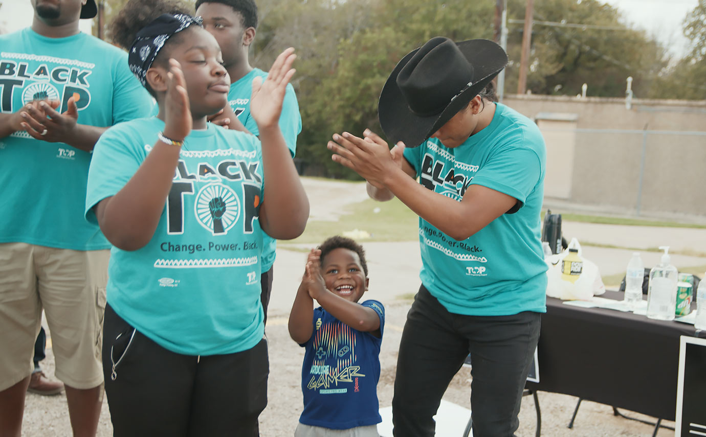 Commit 2 Vote - Black TOP